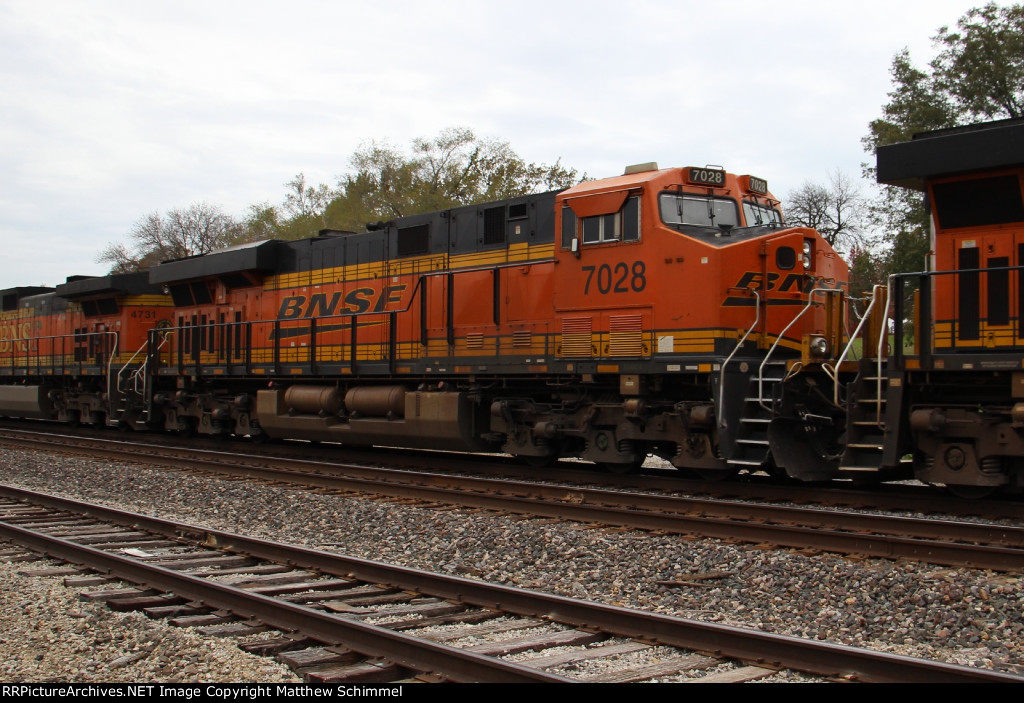 BNSF 7028